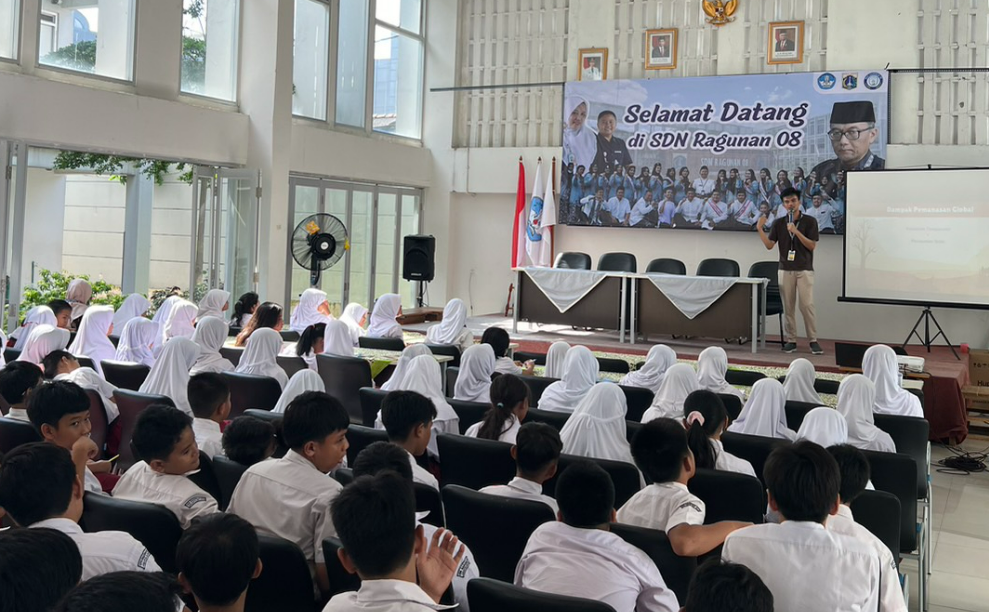 Ngomongin Energi Goes to School: Inisiatif Net Zero Emission di SDN 08 ...